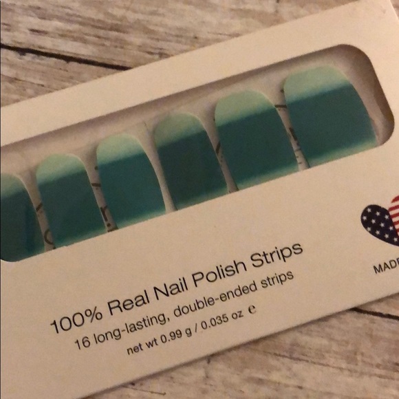 Color Street | Makeup | Color Street Sea Glass Shores | Poshmark
